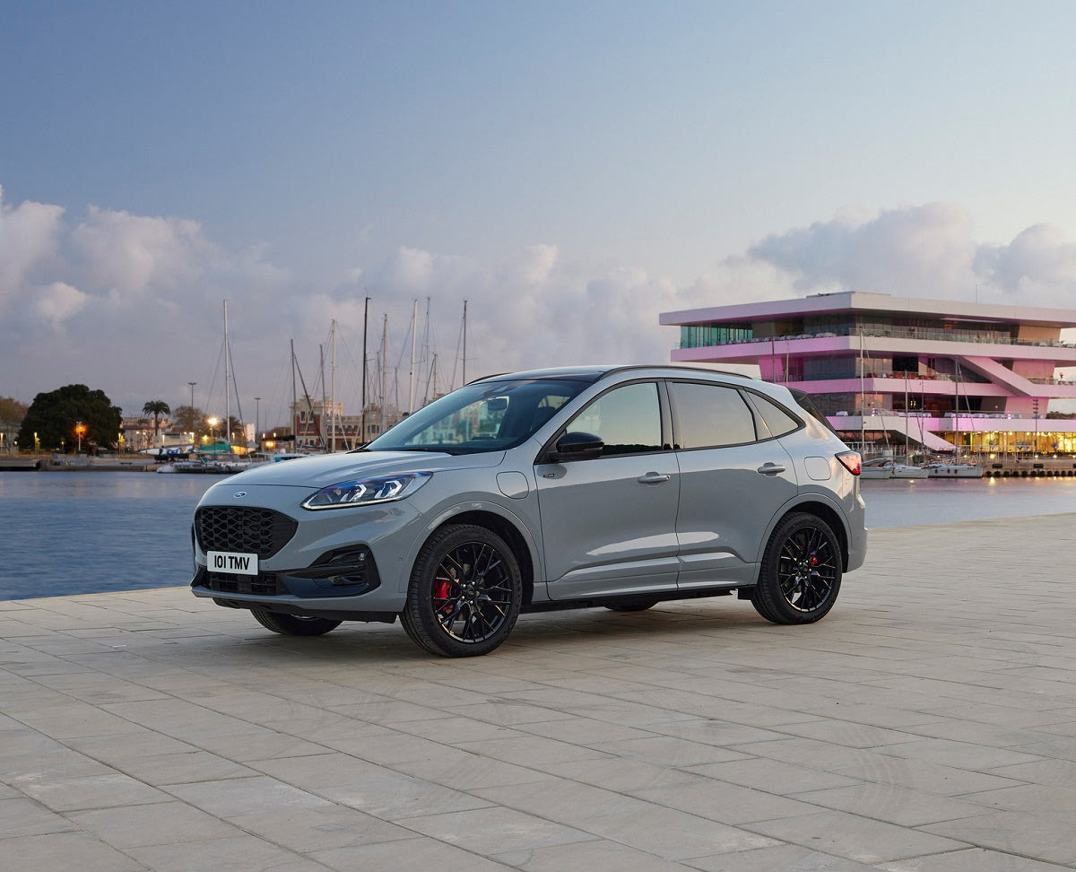 Ford Kuga Graphite Tech Edition: Νέα έκδοση με αποκλειστική σχεδίαση ...