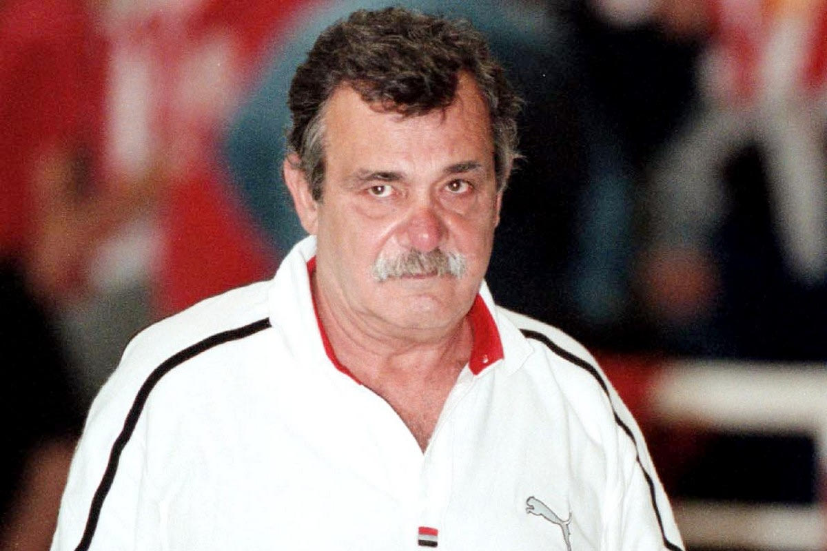 Πέθανε ο Νίκος Λουκάτος | SPORT24