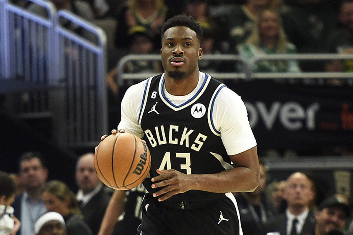 Θανάσης Αντετοκούνμπο, η συγκινητική ιστορία για την στιγμή του ...