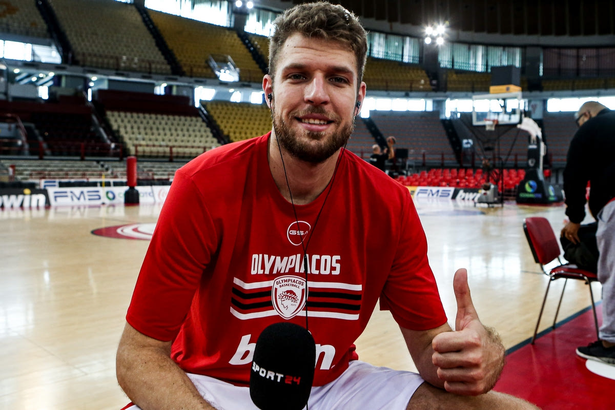 Ο Σάσα Βεζένκοβ αποκλειστικά στο SPORT24: "Ψάχνω το τέλειο κι ας μην ...