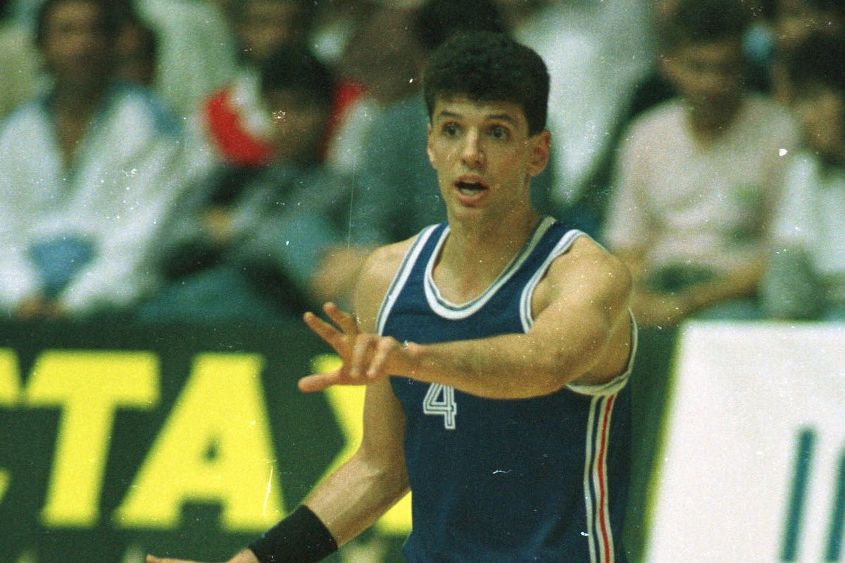 Αυτό είναι το κανάλι που θα μεταδώσει το σπουδαίο ματς προς τιμήν του ...