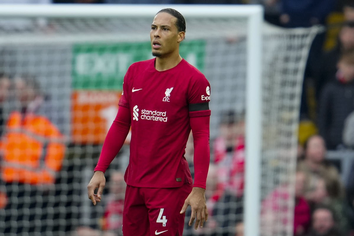 Ο Φαν Ντάικ έφαγε "καμπάνα" από την αγγλική FA για την αποβολή του ...