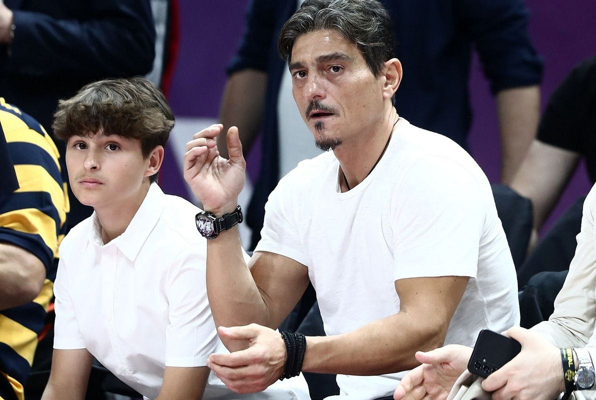 Ο Γιαννακόπουλος πήρε θέση στην Uber Arena για τον ημιτελικό του Παναθηναϊκού AKTOR με τη ...