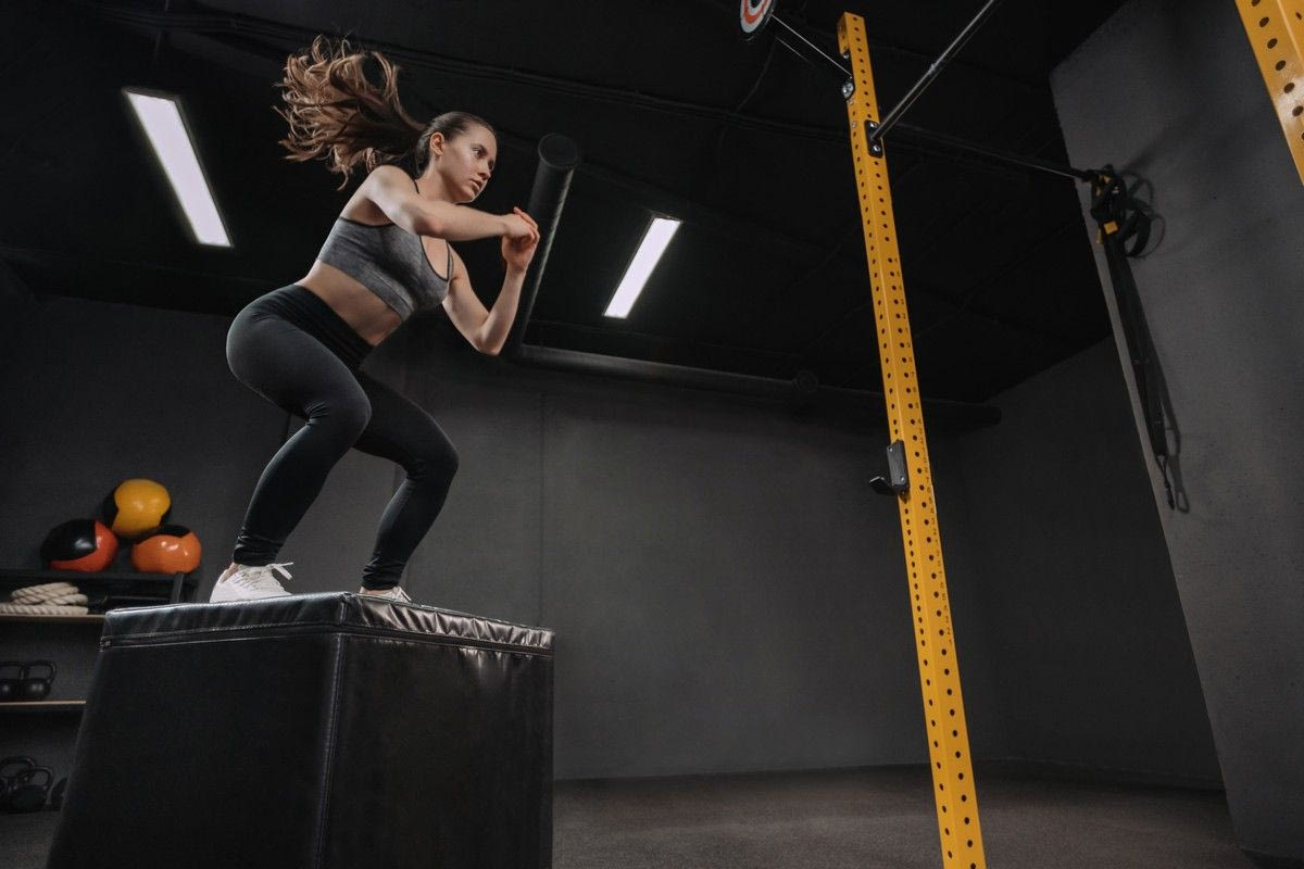 HIIT ή σταθερό cardio, η απόλυτη μάχη για την καύση λίπους | SPORT24