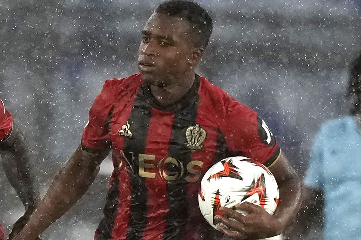 Η Νις αποκλείστηκε από την Μπριοσέν της τέταρτης κατηγορίας, εκτός ...