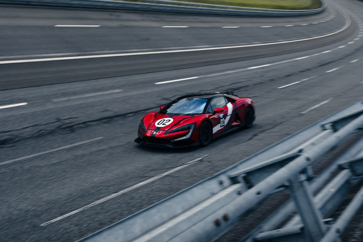 Το πιο γρήγορο αυτοκίνητο παραγωγής, είναι της BYD- Το Yangwang U9 Xtreme έπιασε σχεδόν 500 χλμ./ώρα