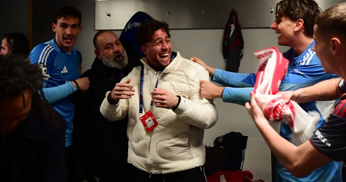 Ολυμπιακός, Champions League: Ο Κωστούλας συμμετείχε στους έξαλλους ...