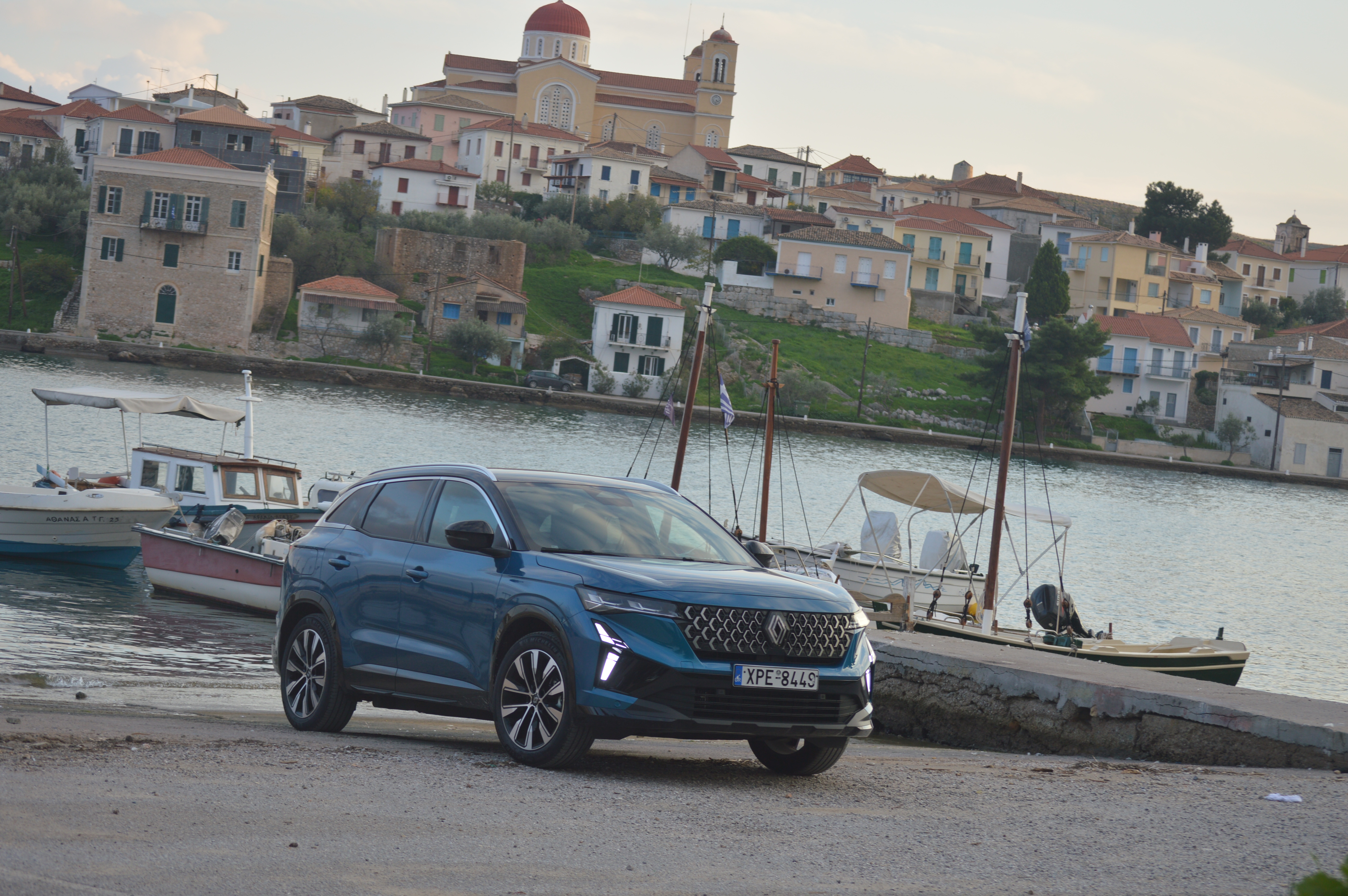 Οδηγούμε το SUV Renault Austral E-Tech Hybrid με τους 160 ίππους και ...